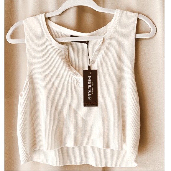 PrettyLittleThing | Tops | Prettylittlething Cream Knitted Ribbed Crop ...